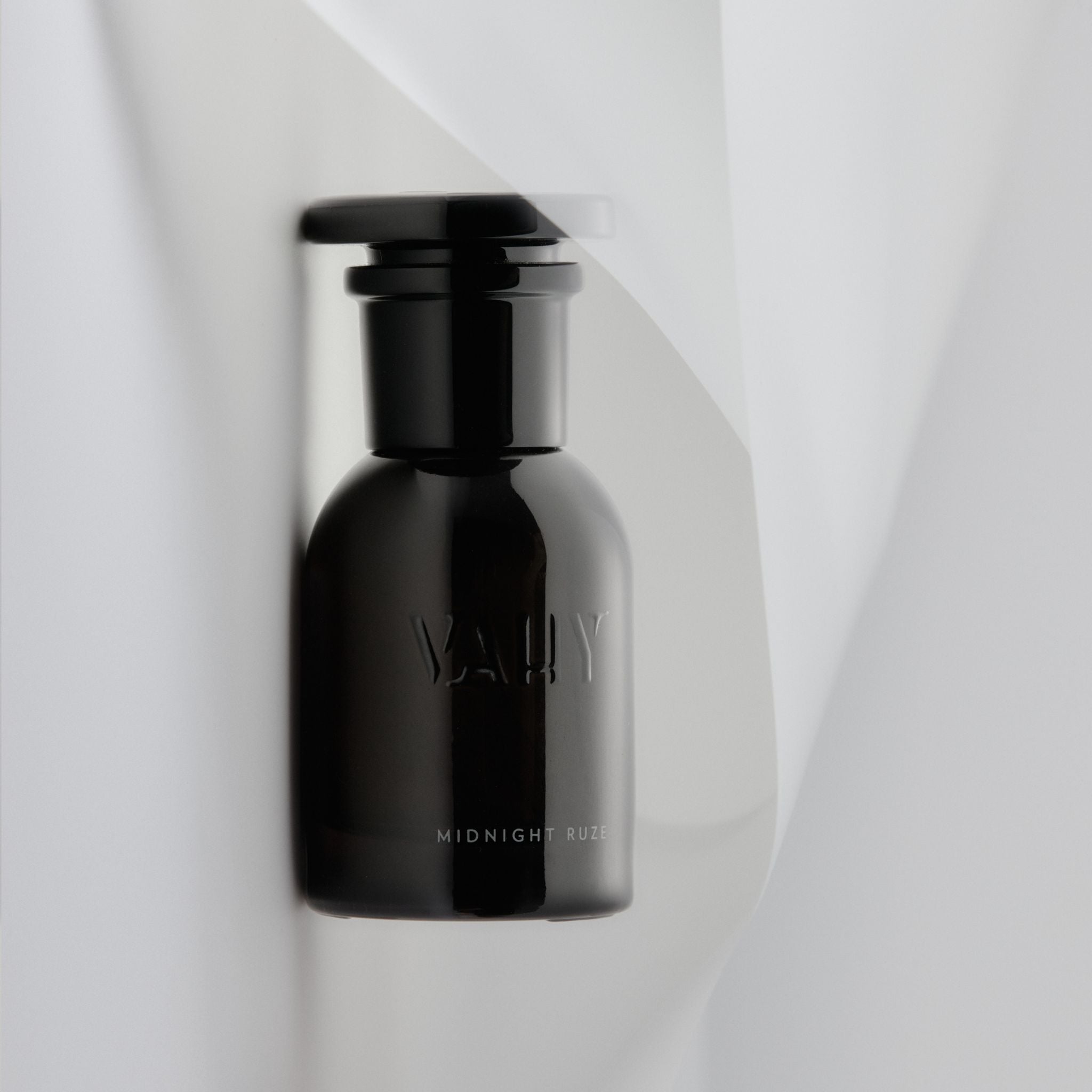 Vahy Midníght Ruze Perfume – The Giving Co